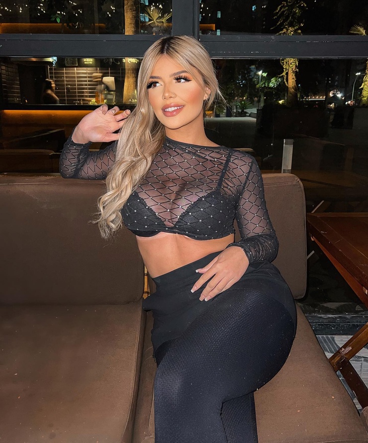 Giovanna Menezes image