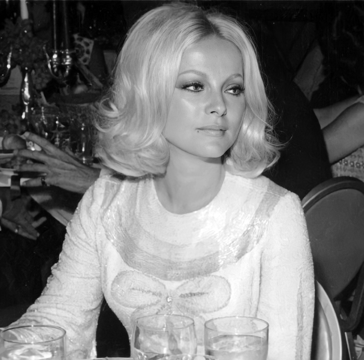 Virna Lisi