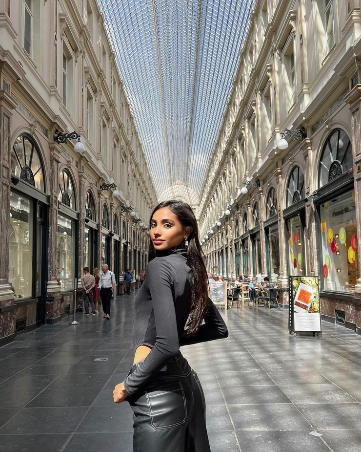 Picture of Sarah Tafurt