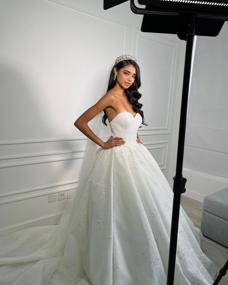 Picture of Sarah Tafurt