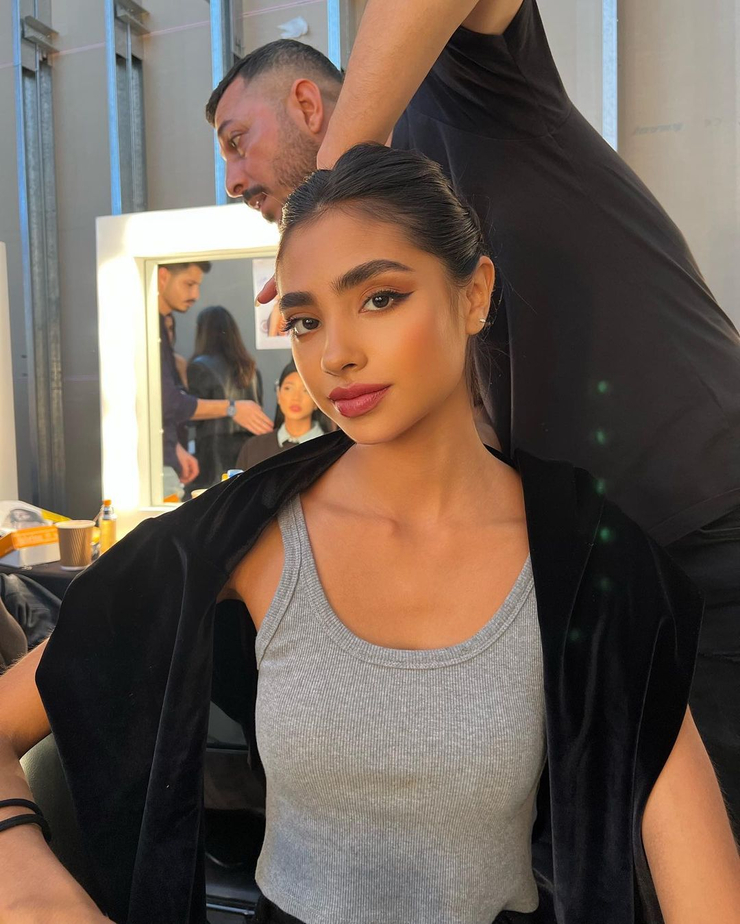 Picture of Sarah Tafurt