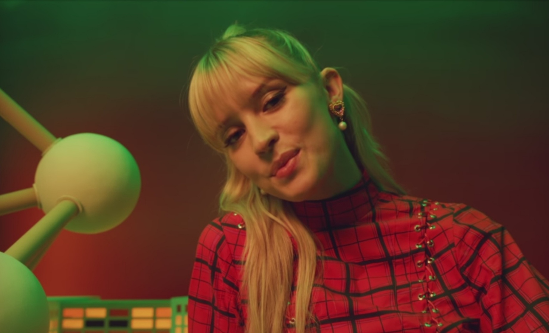 Angèle: Bruxelles je t'aime picture