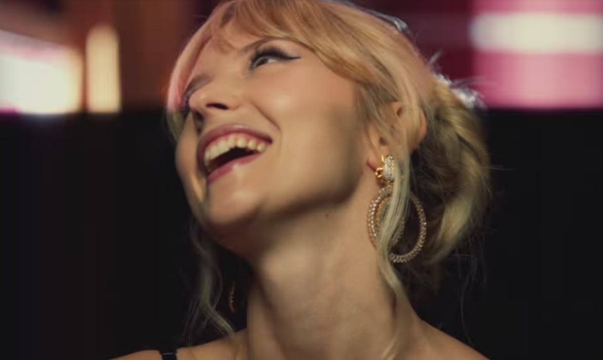 Angèle: Bruxelles je t'aime image