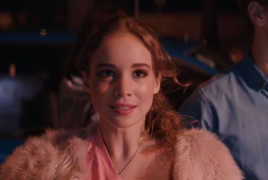 Picture of Alba Baptista