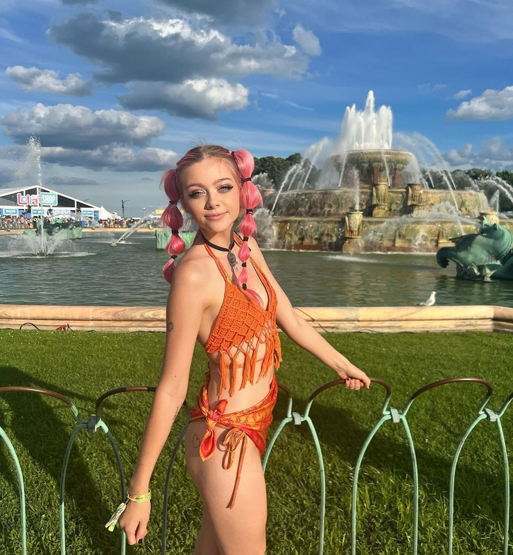 Justine Elizabeth Paradis image