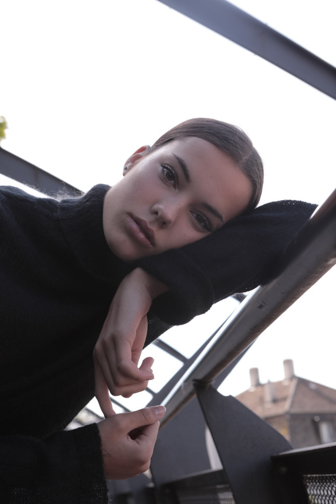 Sara Siegfried image