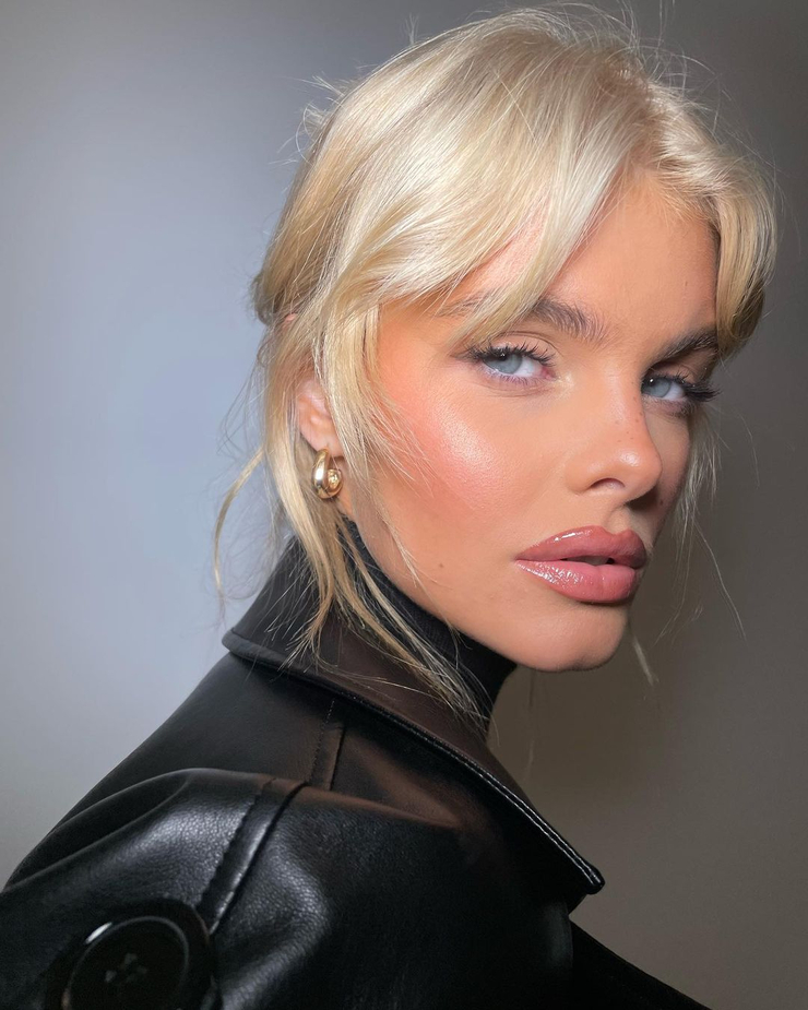 Megan Rutherford I picture