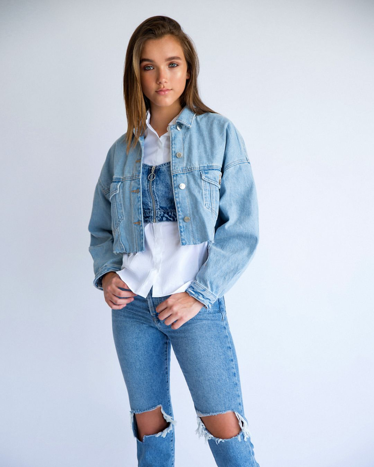 Picture of Bella Drew