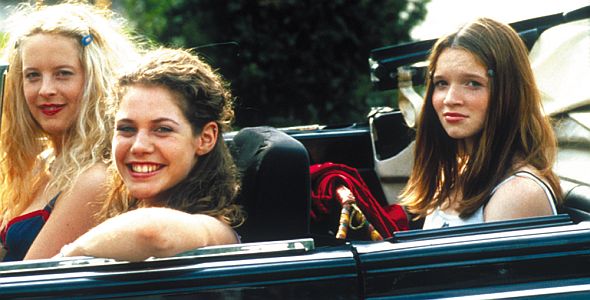 Girls on Top (2001) image