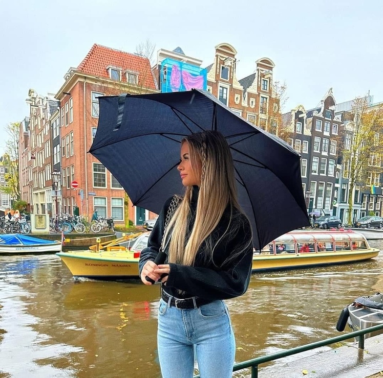 Image of Emily Elizabeth