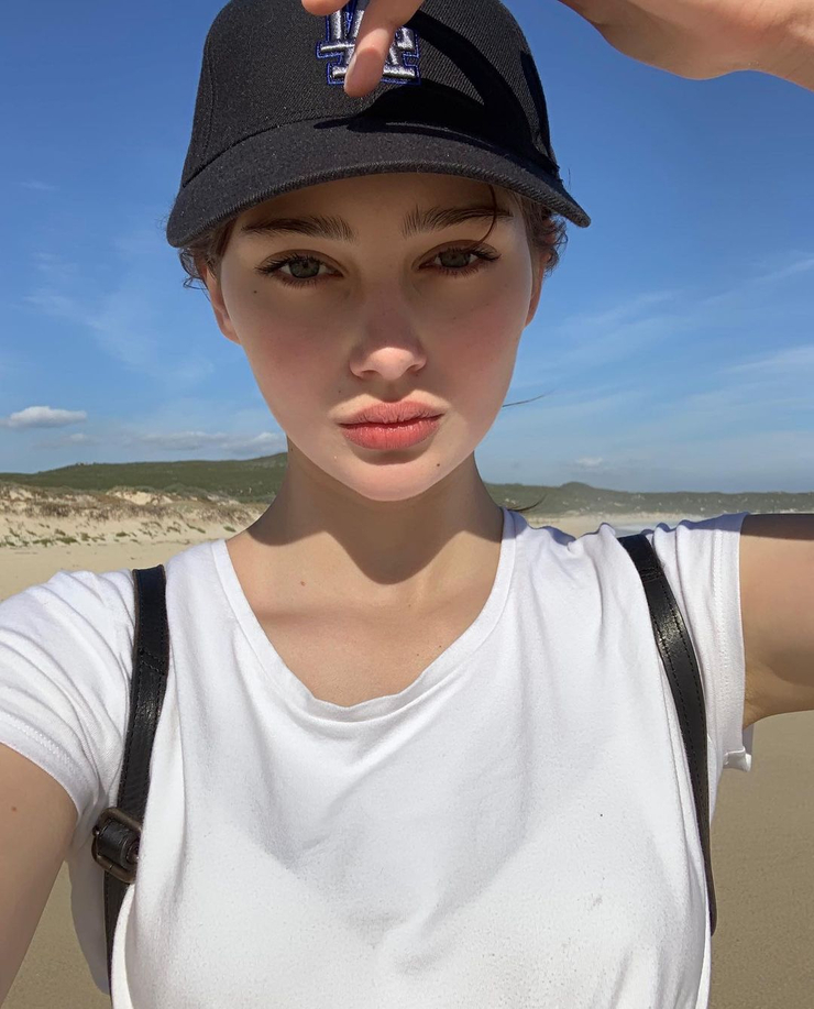 Ella Eve Boath image