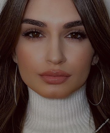 Picture of Alina Angelina