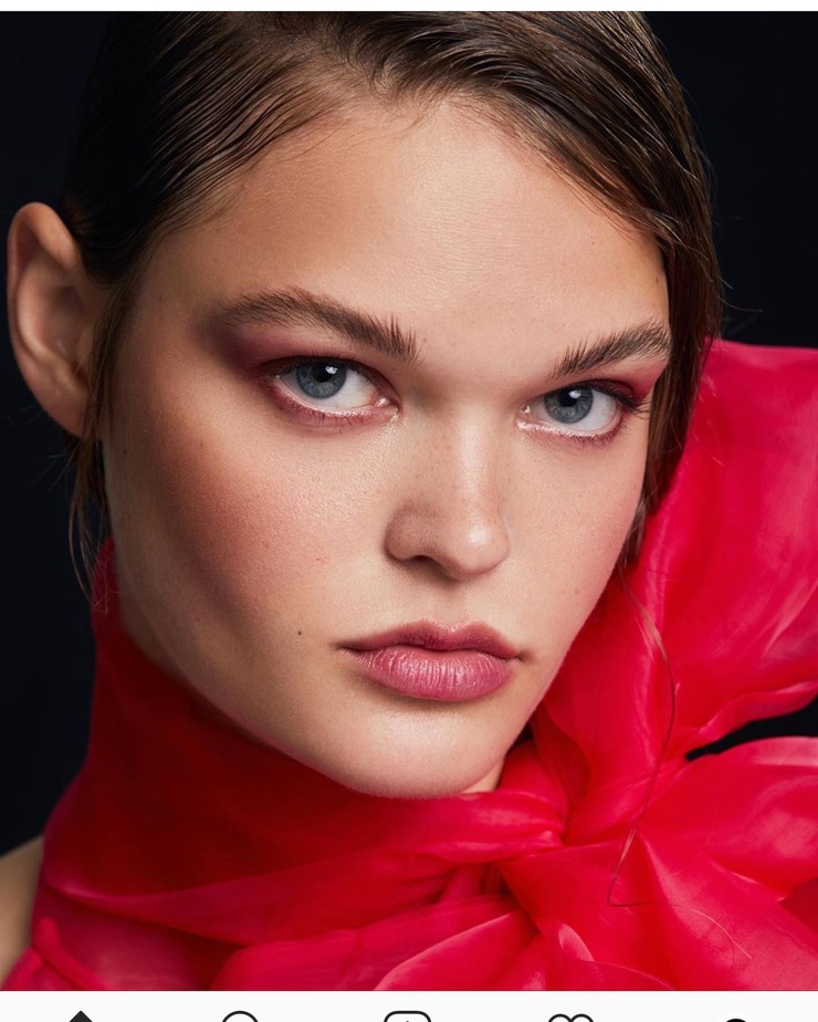 Picture of RACHEL JOHNSON model