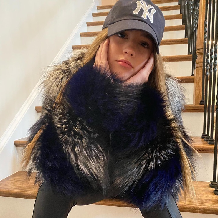 Picture of Elle Reed