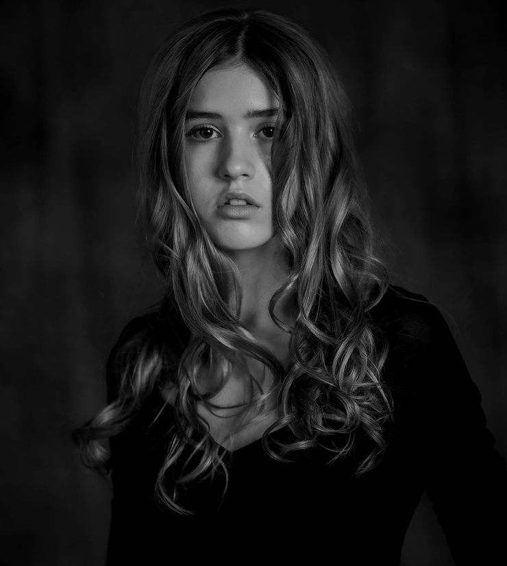 Elle Reed picture