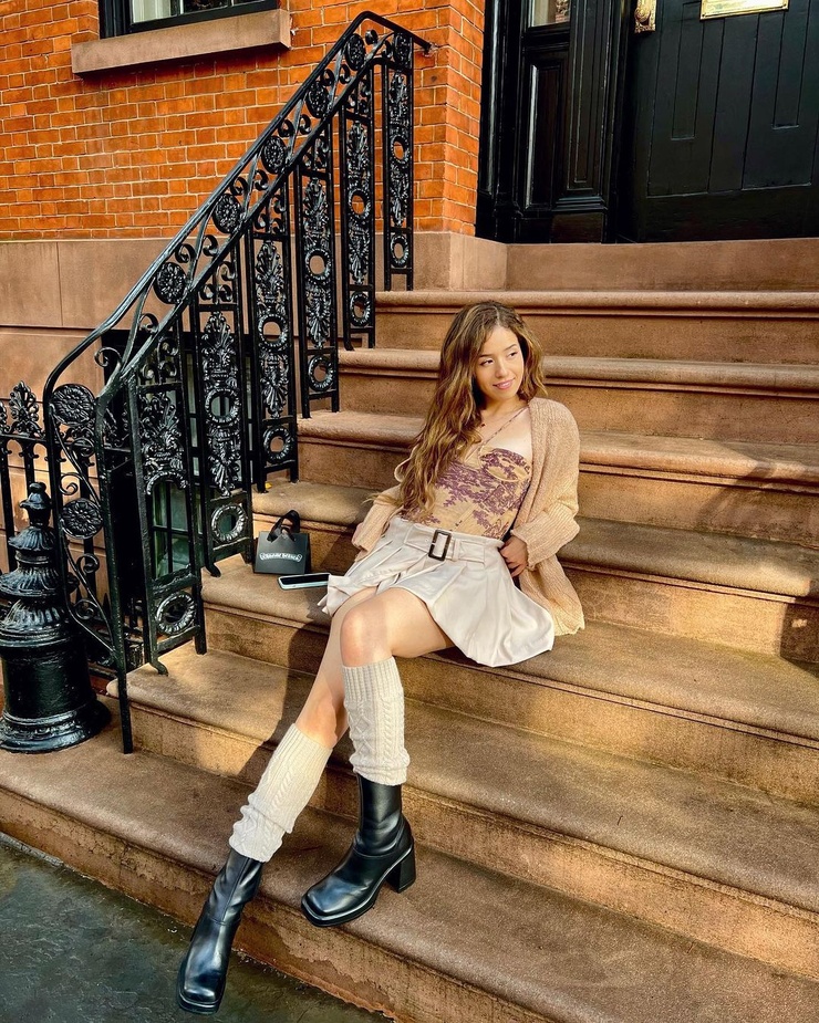 Picture of Pokimane