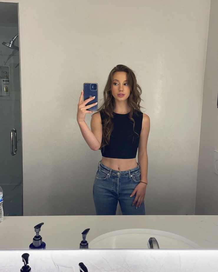 Picture of Sydney Bullock