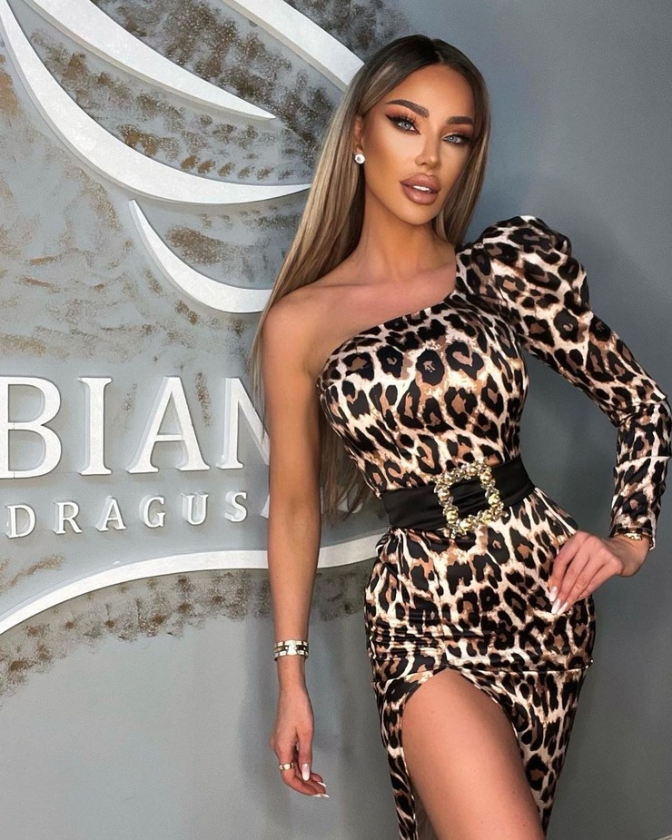 Picture of Bianca Dragusanu (model)