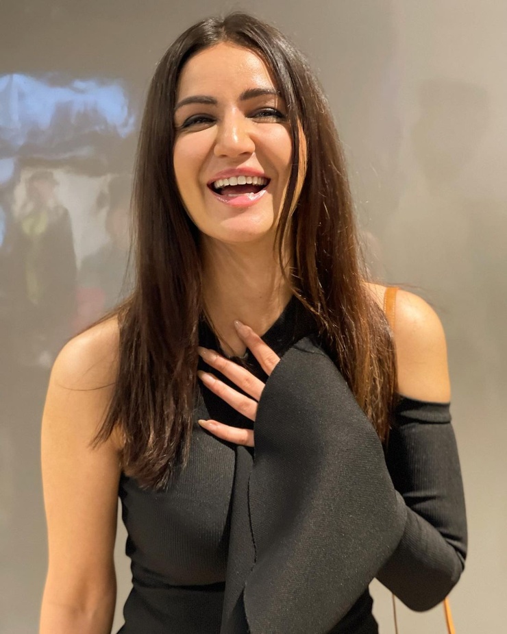 Picture of Amy Aela