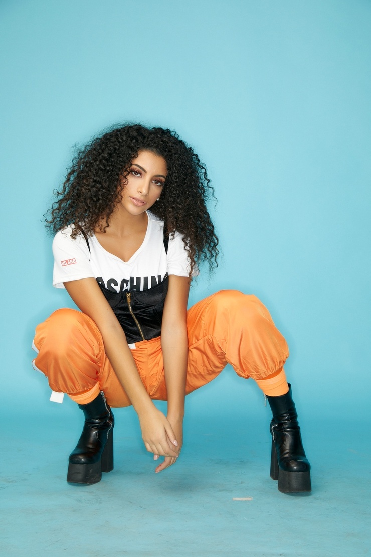 Picture of ‎lihi catriel