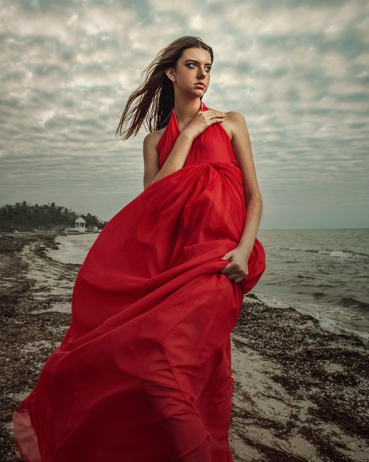 Picture of Olivia Wells model