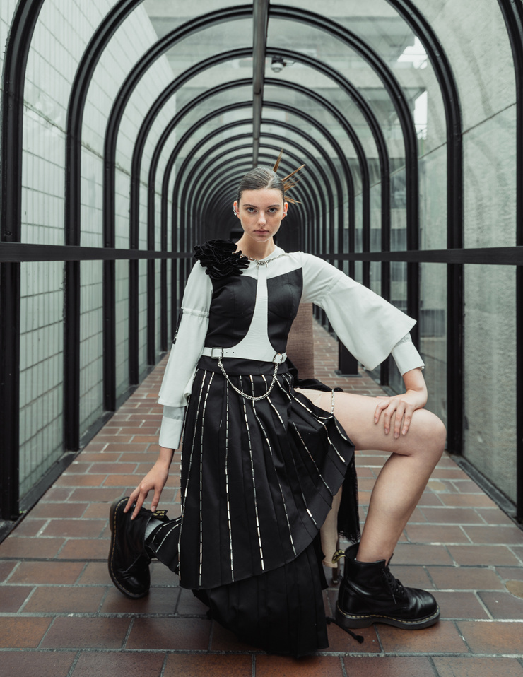 Olivia Wells model image