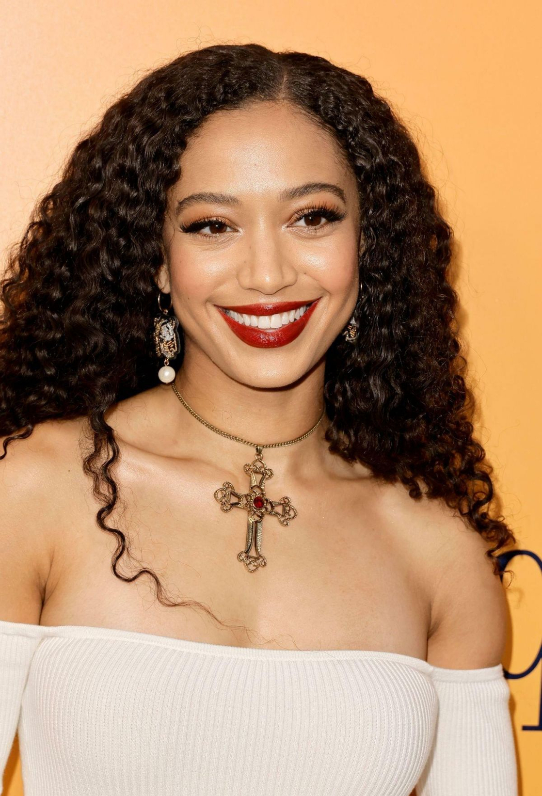 Picture of Samantha Logan