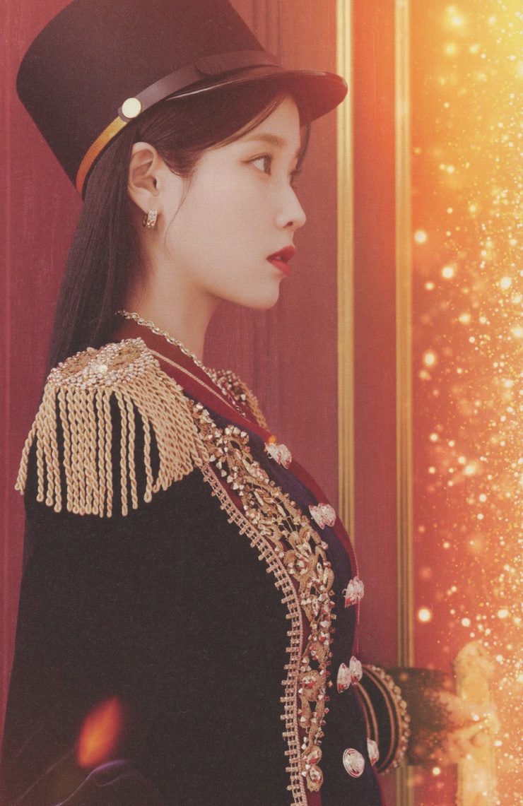 Image of IU
