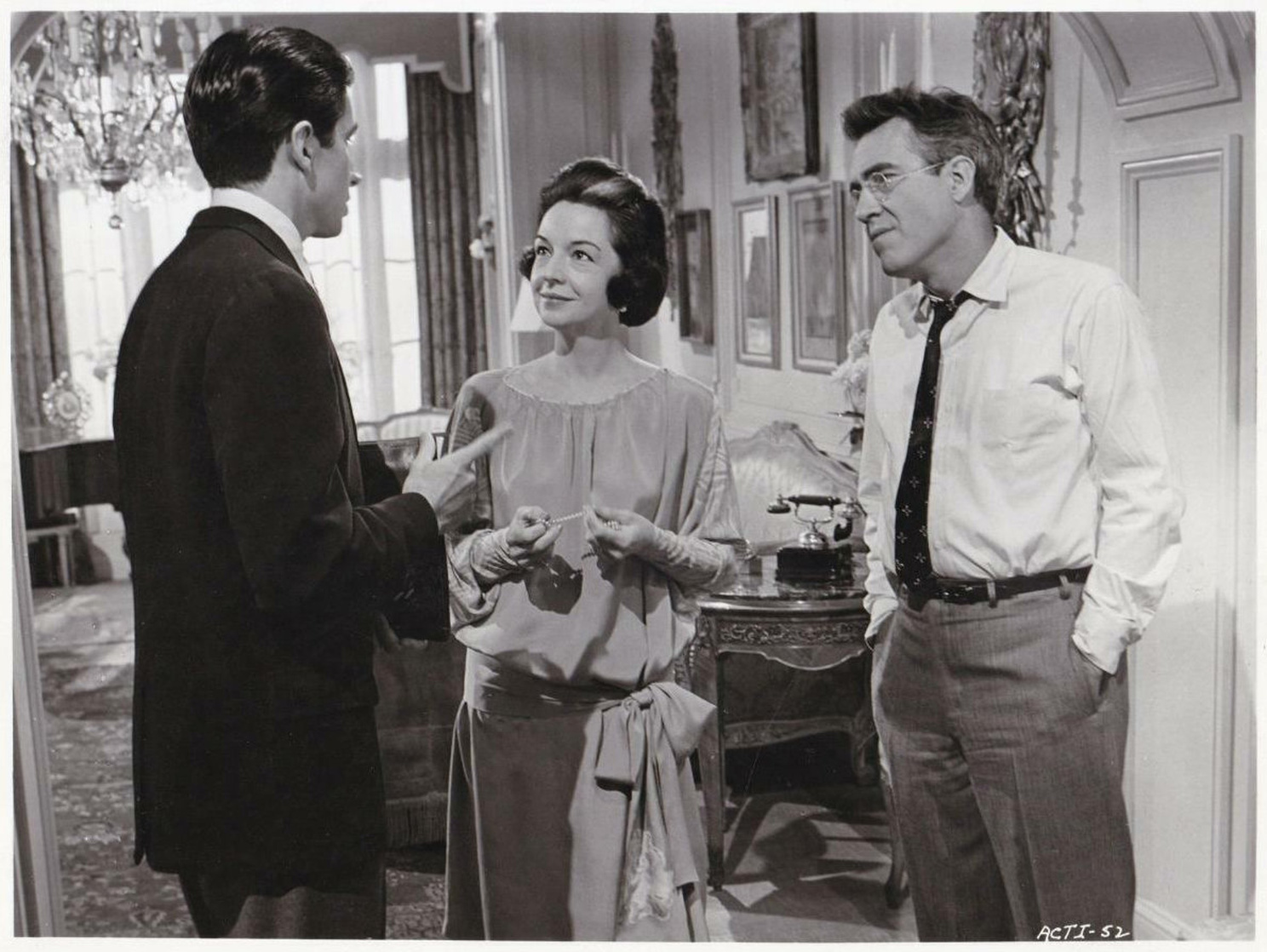 George Hamilton, Ruth Ford, Jason Robards
