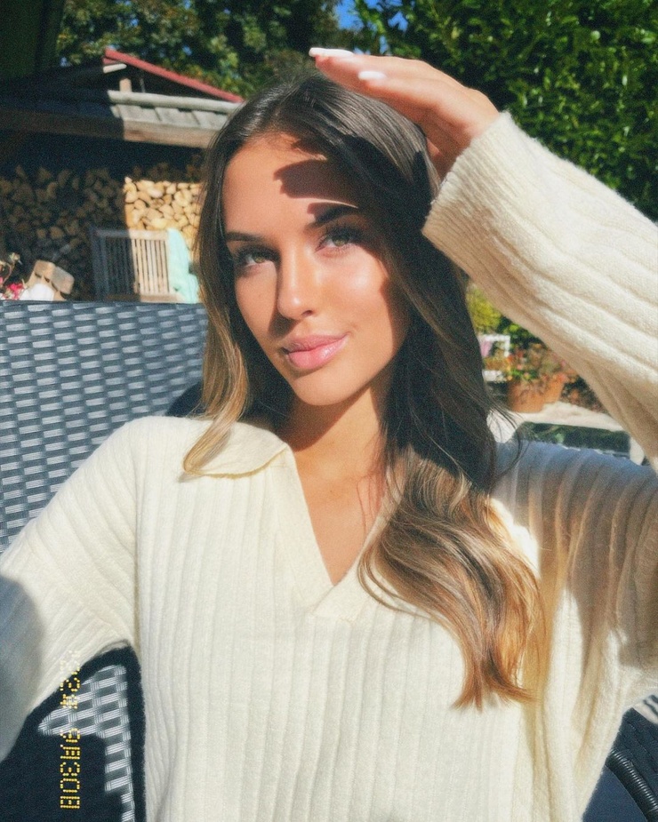 Picture of Lia Roul