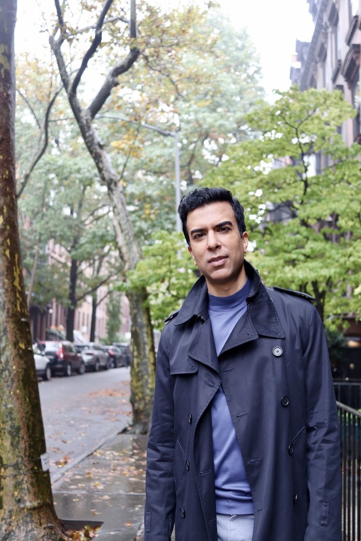 Soman Chainani picture