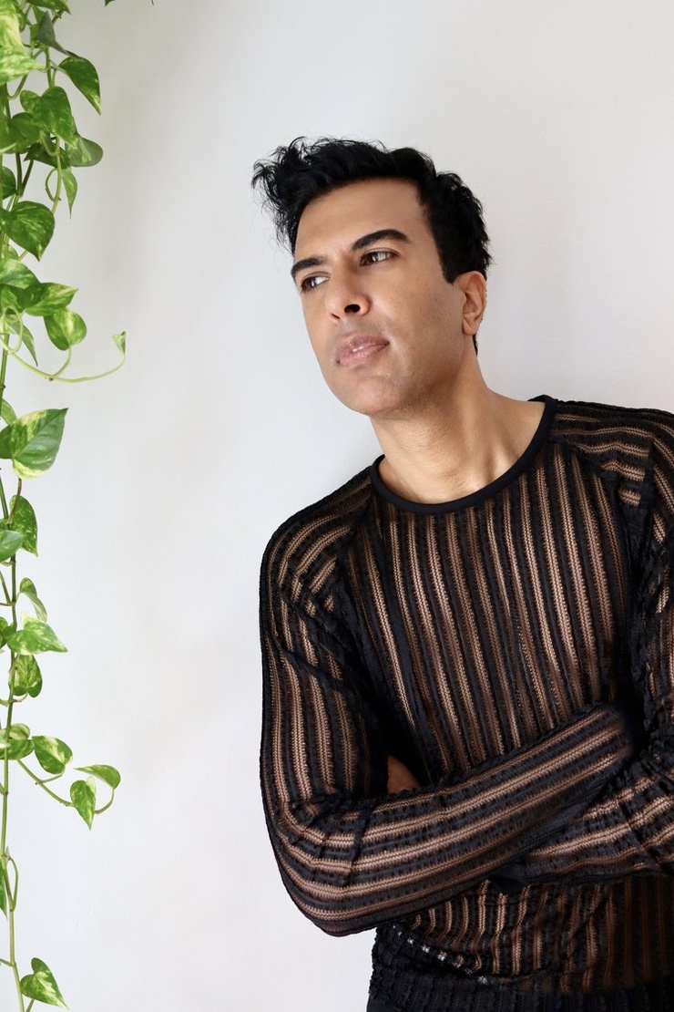 Picture of Soman Chainani