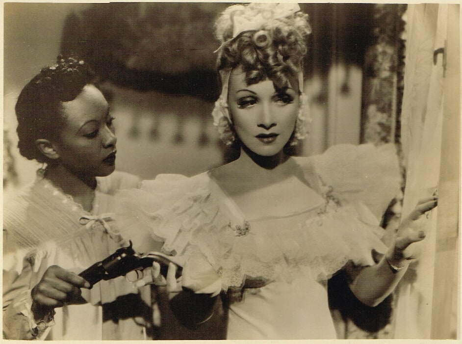 Theresa Harris, Marlene Dietrich