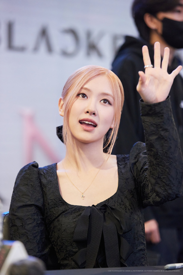 Picture of Roseanne Park