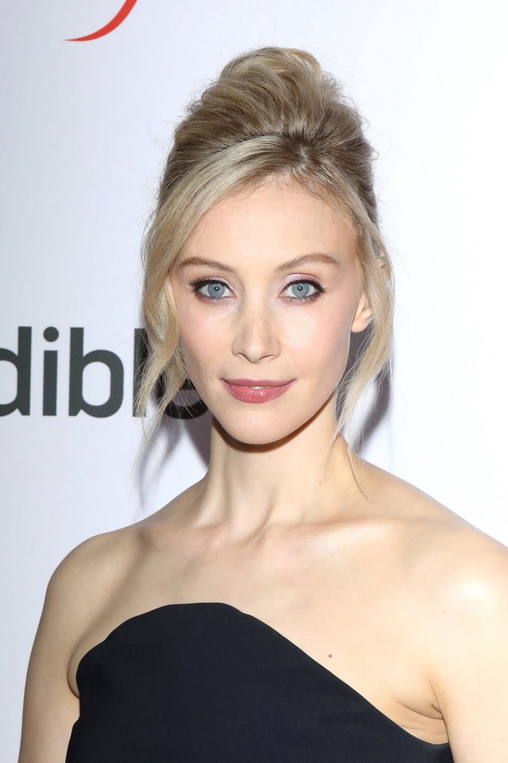 Sarah Gadon image