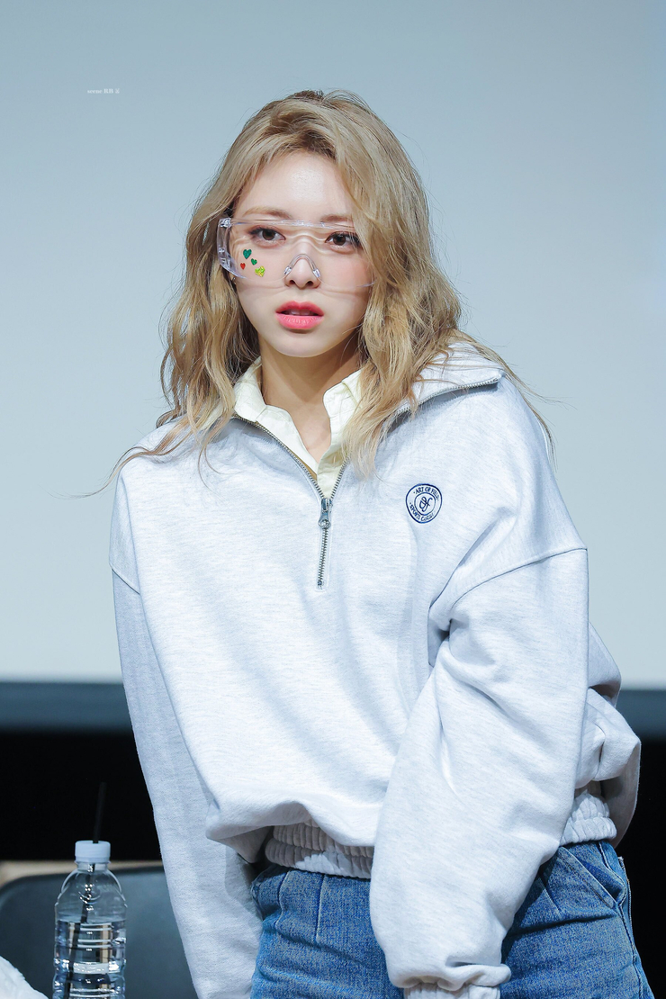 Picture of Shin Yuna