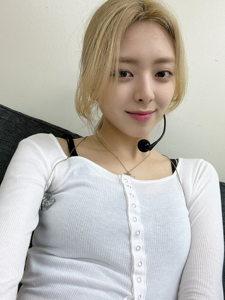 Picture of Shin Yuna