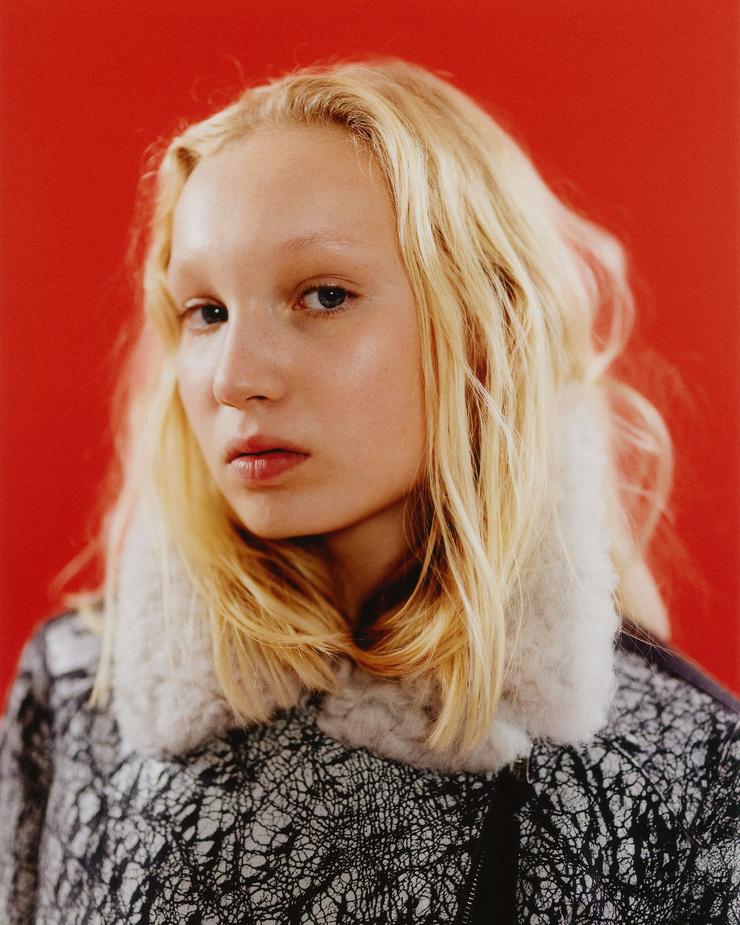 Helena Zengel picture