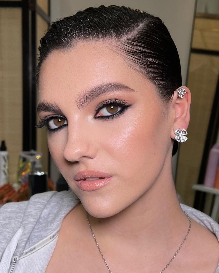 Picture of Emily Carey