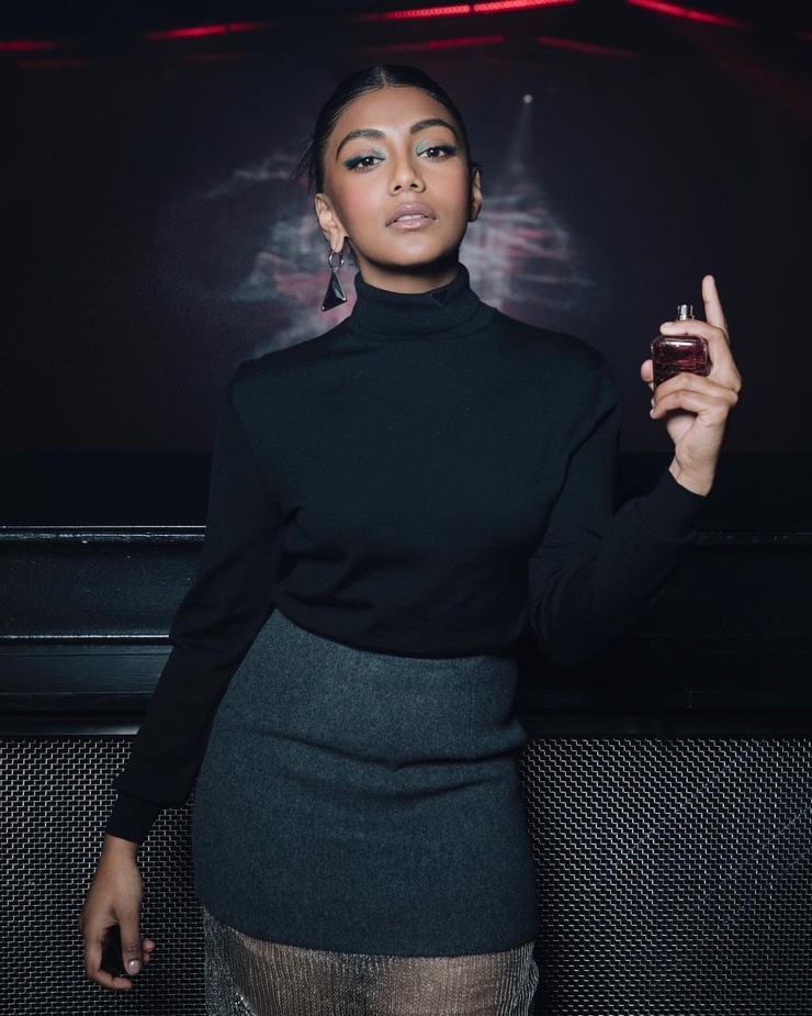 Charithra Chandran picture