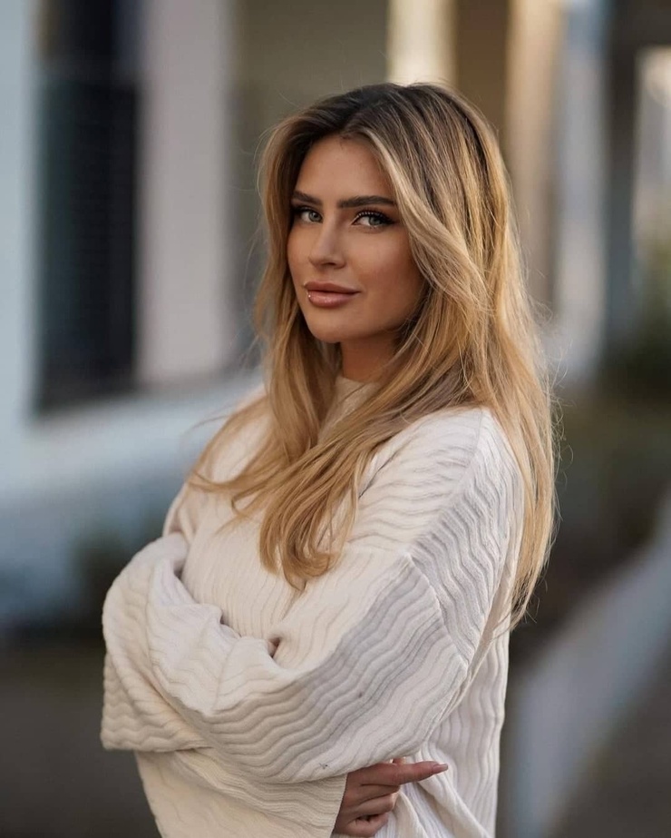 Picture of Anna Von Klinski