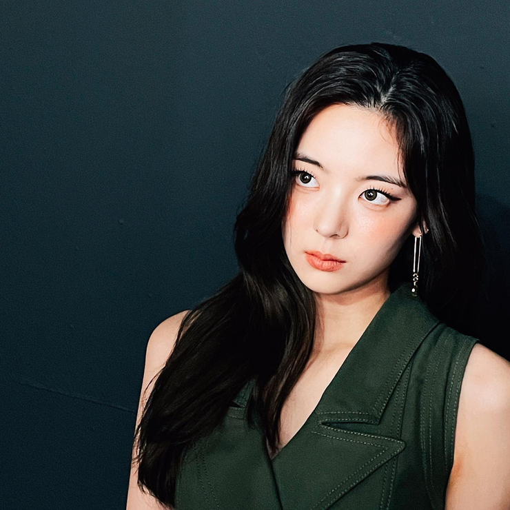 Picture of Choi Jisu