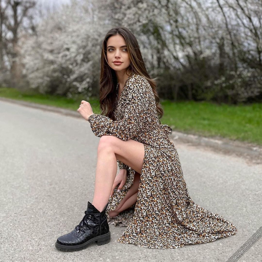 Marika Pela