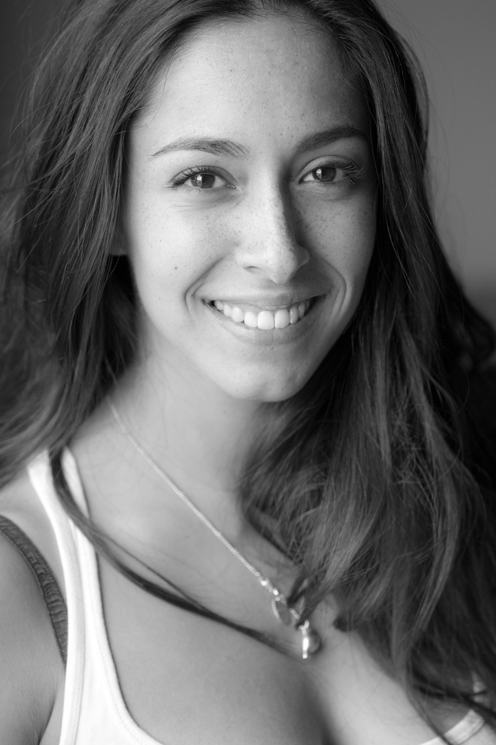 Picture of Oona Chaplin