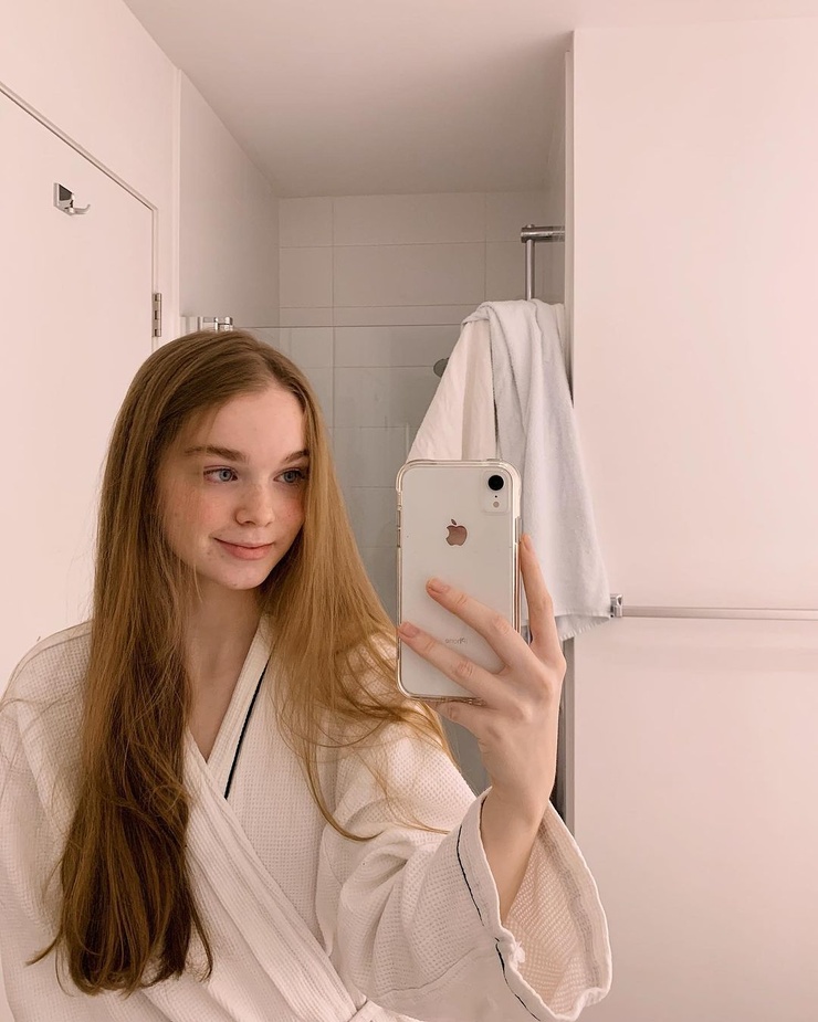 Summer H. Howell image