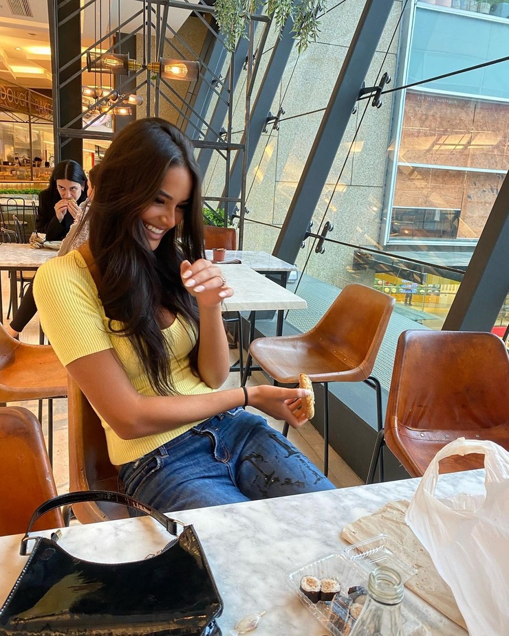 Hope Kelesis picture