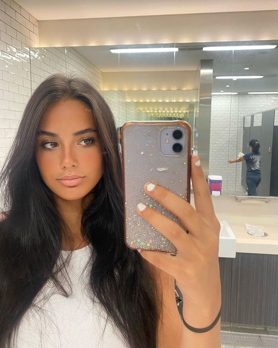 Picture of Hope Kelesis