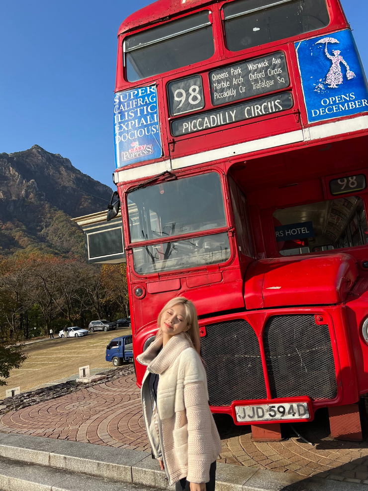Image of Chou Tzu-yu (Tzuyu)