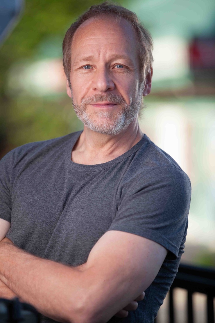 Image of Andrew Bee