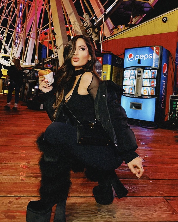 Natalia Barulich picture